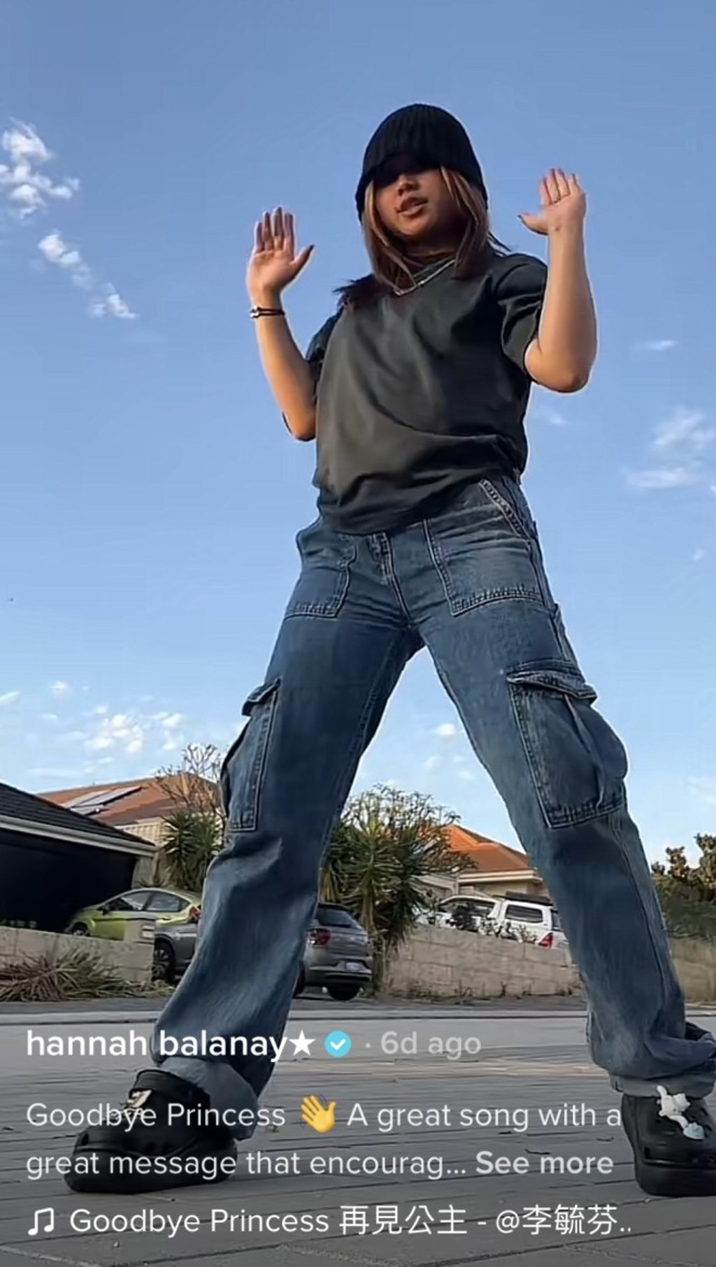 Global C-pop Artist and Fashion Icon Tia Lee’s (Lee Yu Fen) viral hit ...