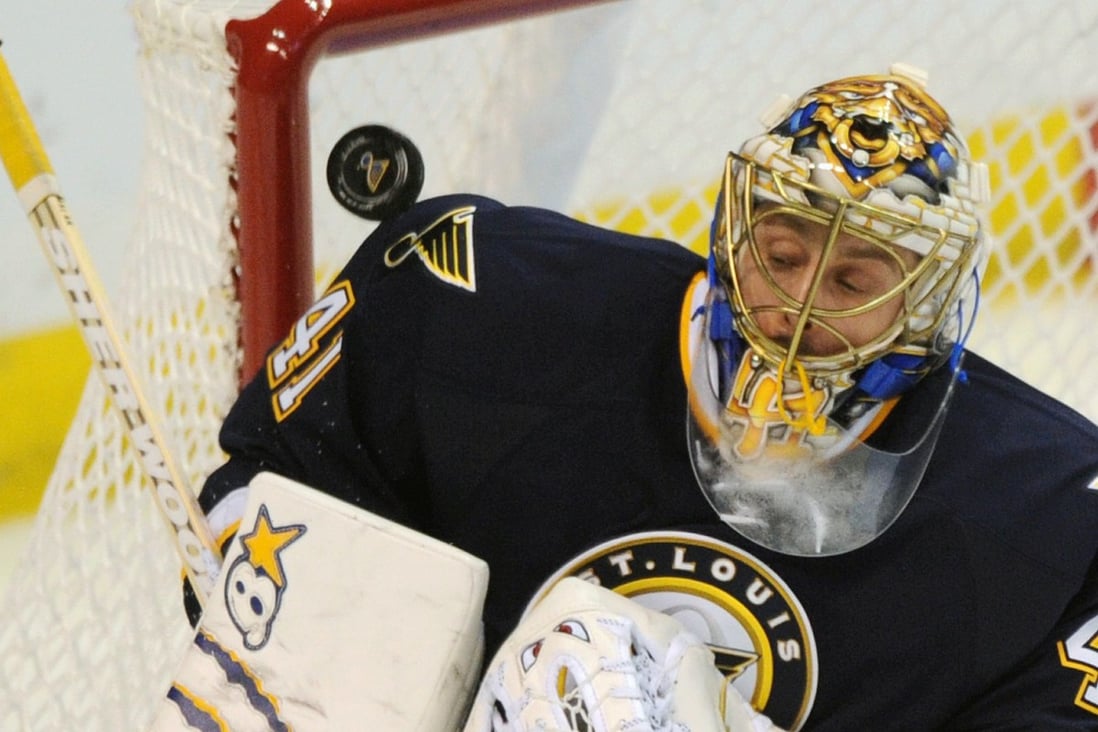 Jaroslav Halak sets Blues record with 17th shutout in 7-0 win over ...