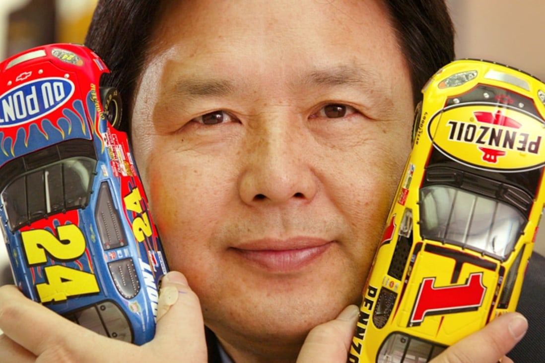 Millionaire and family hide in bedroom as masked raiders burgle Sai ...