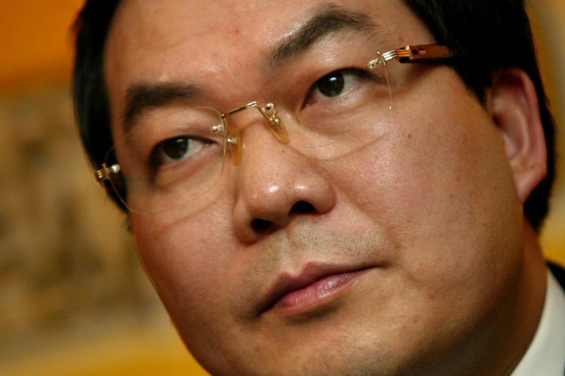 Ex-chairman was 'scared to go home alone after gangster demanded shares ...