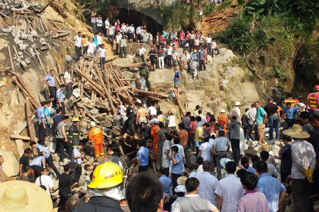 Bridge collapses in south China, killing 11 | South China Morning Post