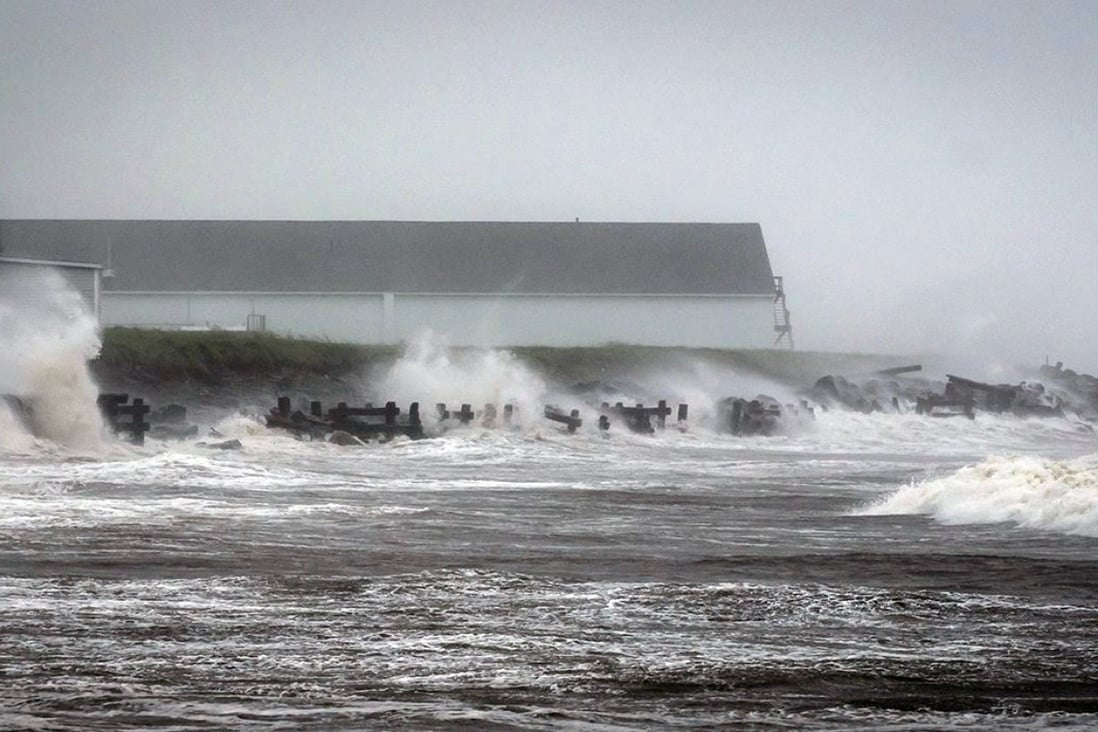 Hurricane Arthur slams eastern Canadian provinces, causing power cuts ...