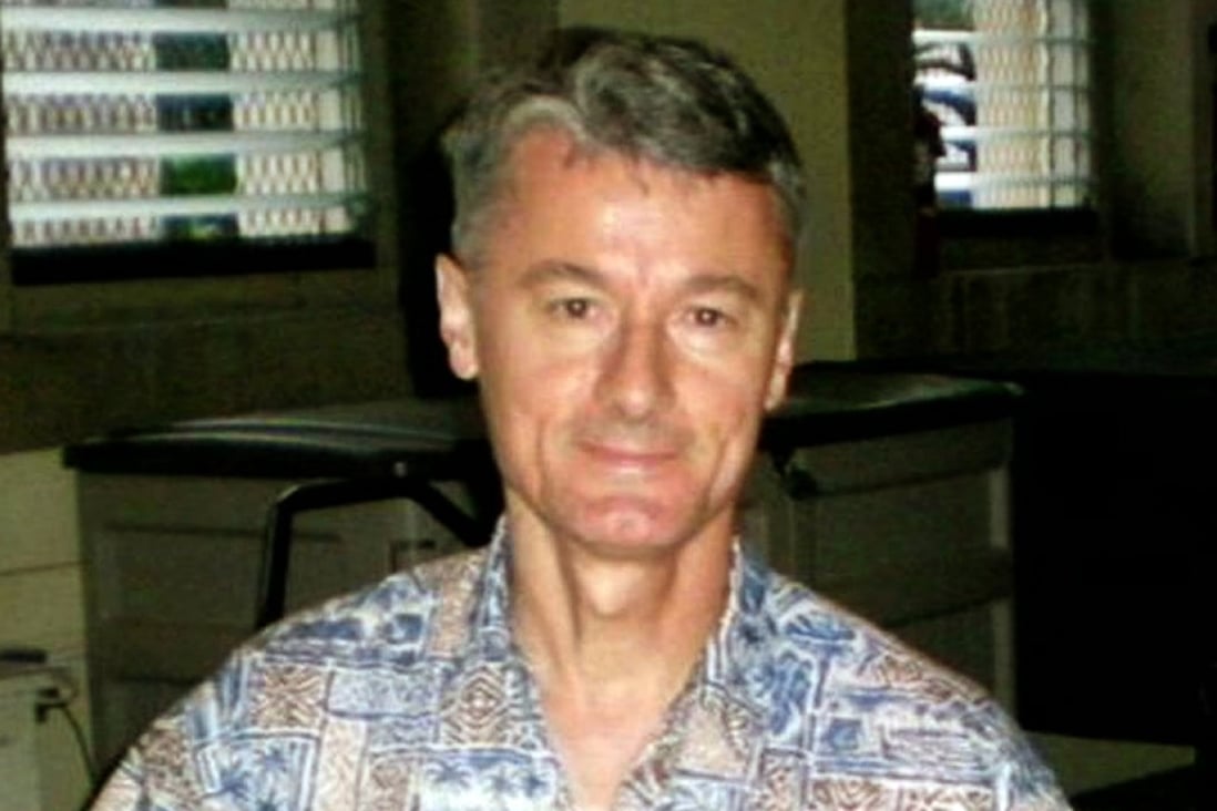 US military contractor who passed secrets to Chinese girlfriend jailed ...