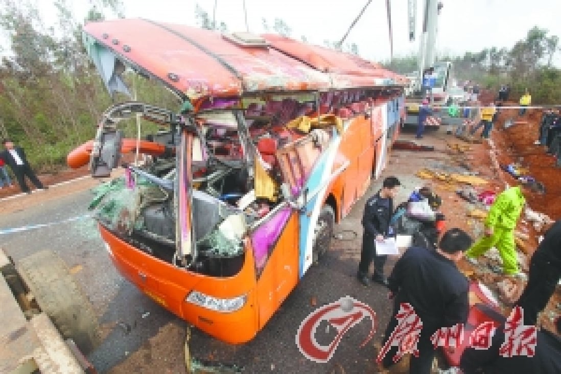 Around the nation: three dead, 10 injured in Guangzhou bus crash ...