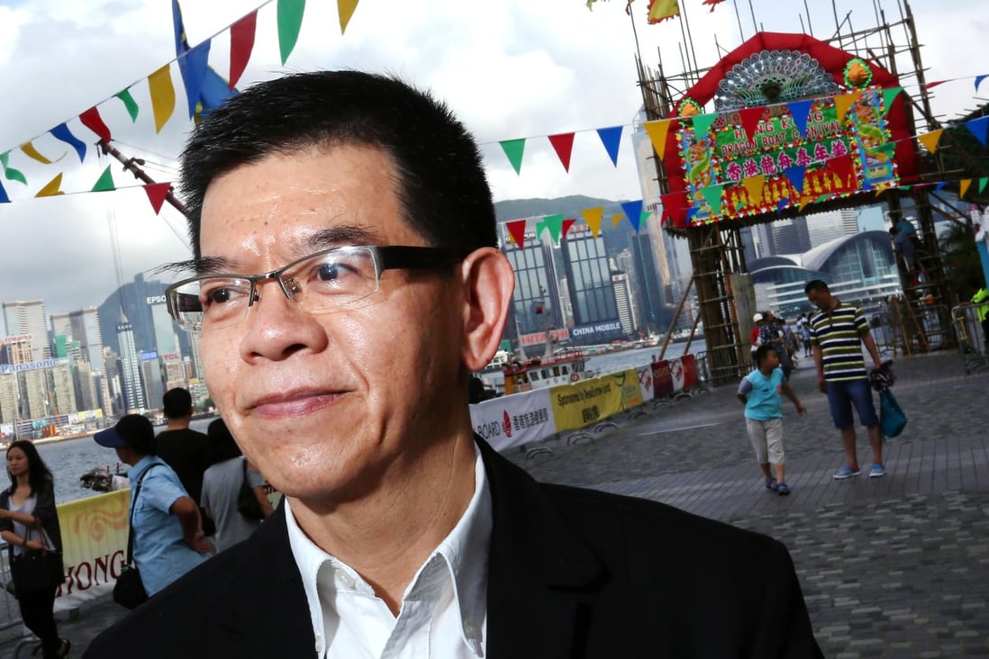 From dragon boat mayhem in Hong Kong to today's international contest ...