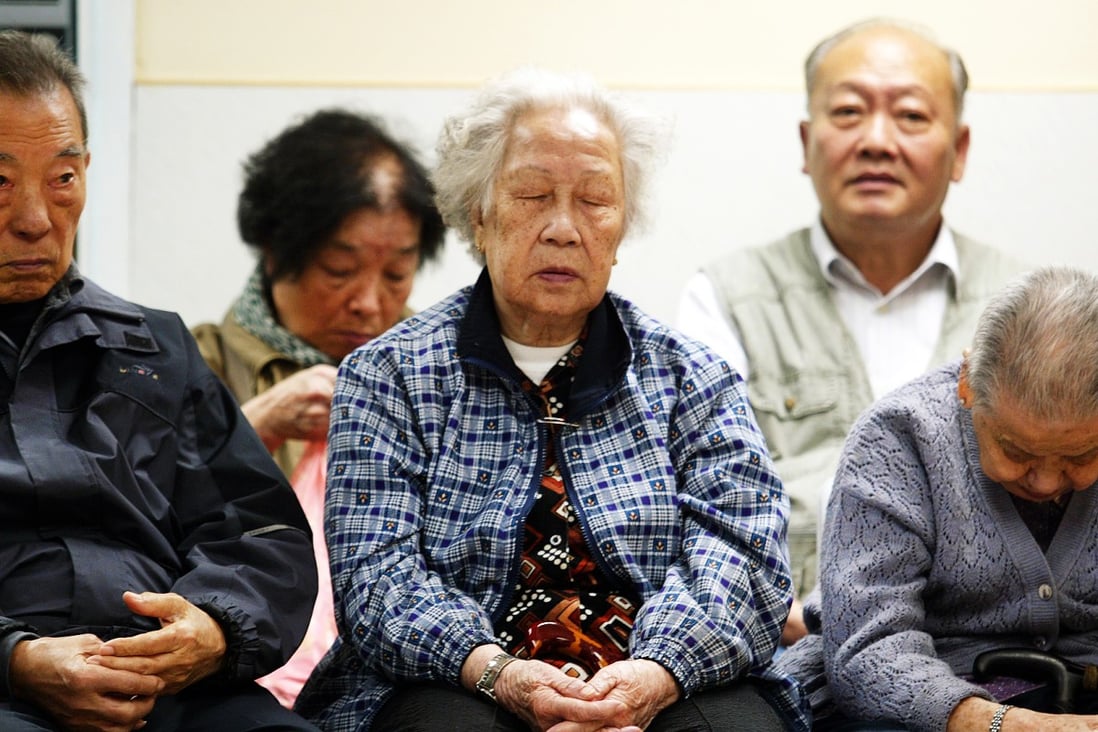 Almost 80,000 elderly Hong Kong people and their sole carers at risk ...