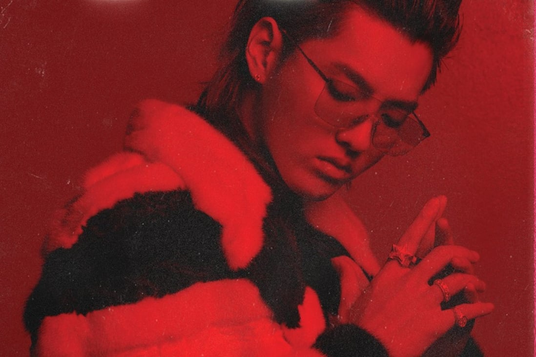 A Chinese rapper topped Ariana Grande in iTunes sales. But did bots buy ...