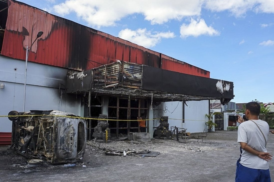 Bar fight involving machetes, arrows leaves 19 dead in Indonesia’s ...