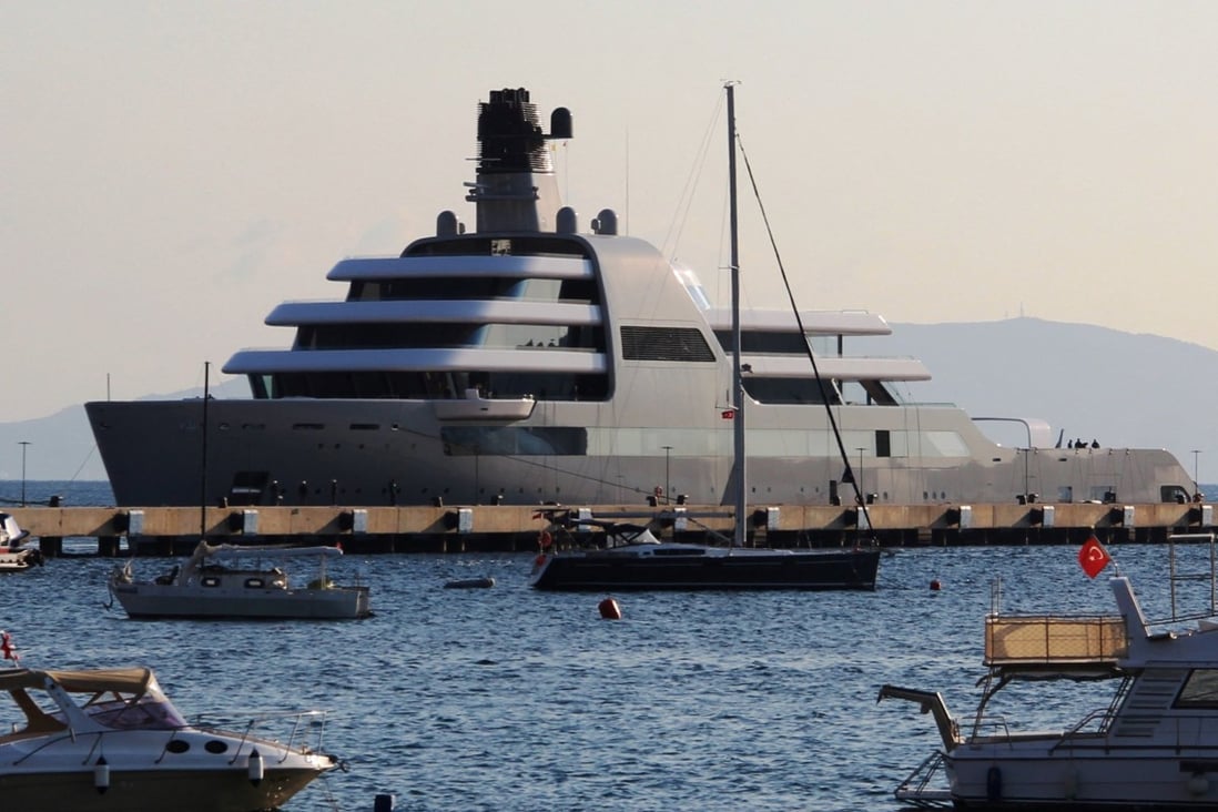 Second superyacht linked to Russian oligarch Roman Abramovich docks in ...