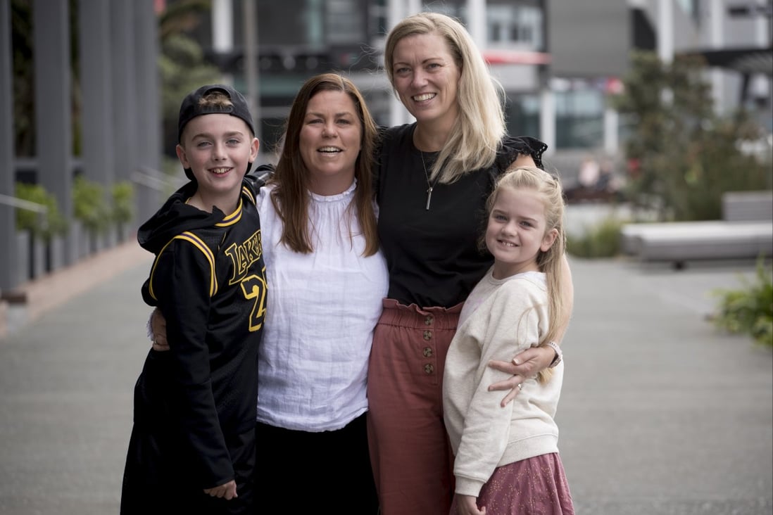 Coronavirus: cheers, reunions and Maori performance as New Zealand ...