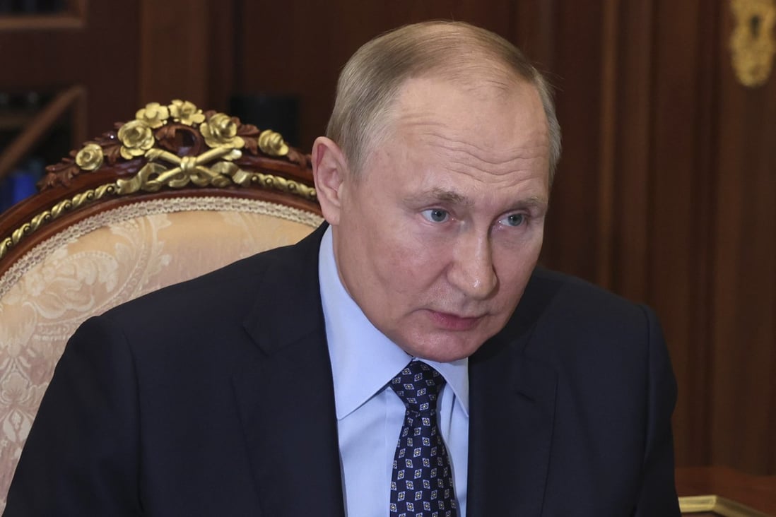 Russia threatens Swiss newspaper with legal action for publishing image ...