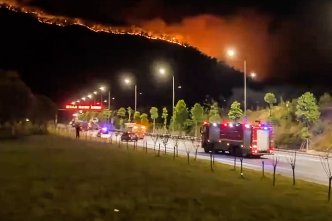 Fires blaze in southwest China as extreme heat scorches region | South ...