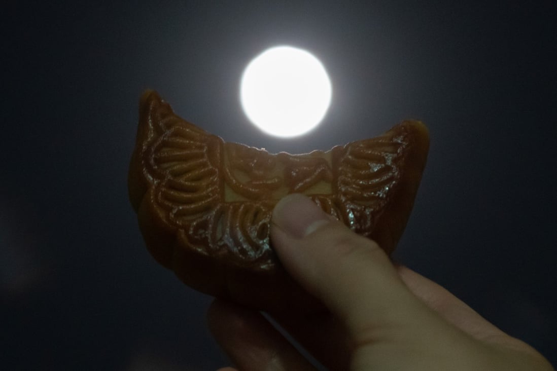 Giving mooncakes at Mid-Autumn a recent trend in China’s long history ...