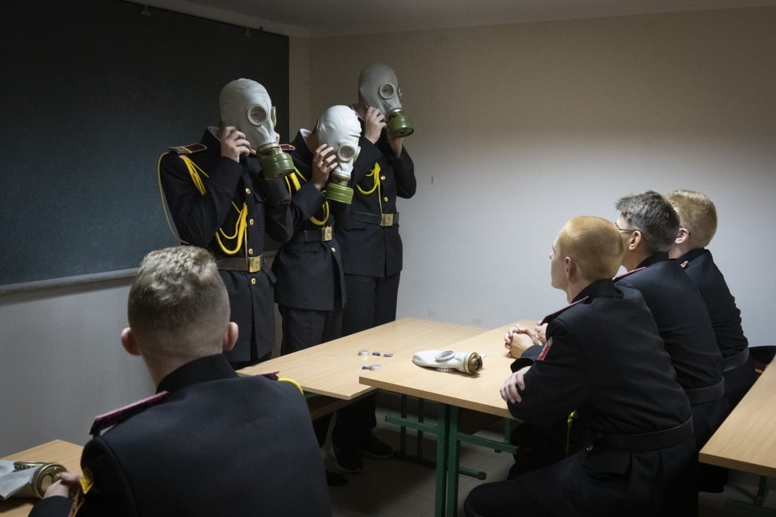 Ukraine’s top general warns of Russian nuclear strike risk | South ...