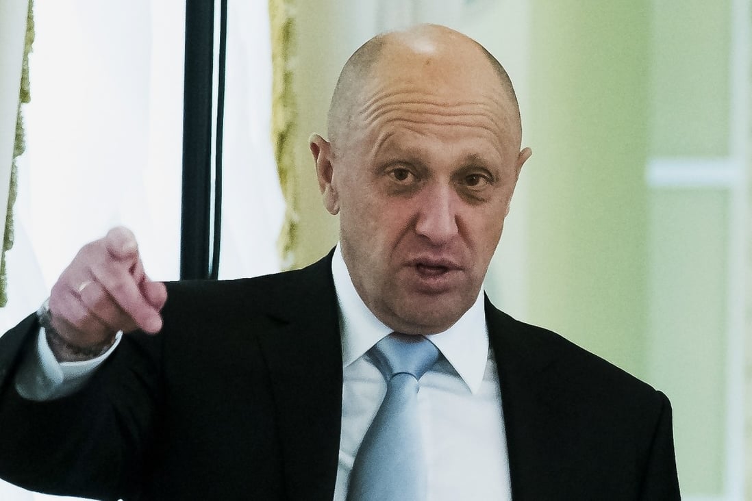 Ukraine war: video shows head of Wagner mercenary group recruiting at a ...