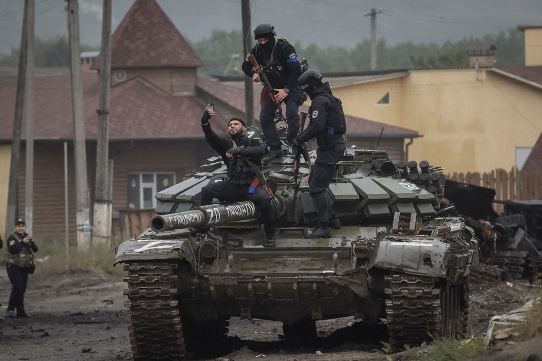 Ukraine seizes dozens of Russian tanks left by retreating forces ...