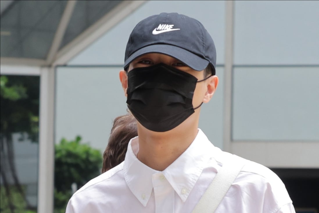 Hong Kong protests: man shot while trying to take policeman’s gun ...