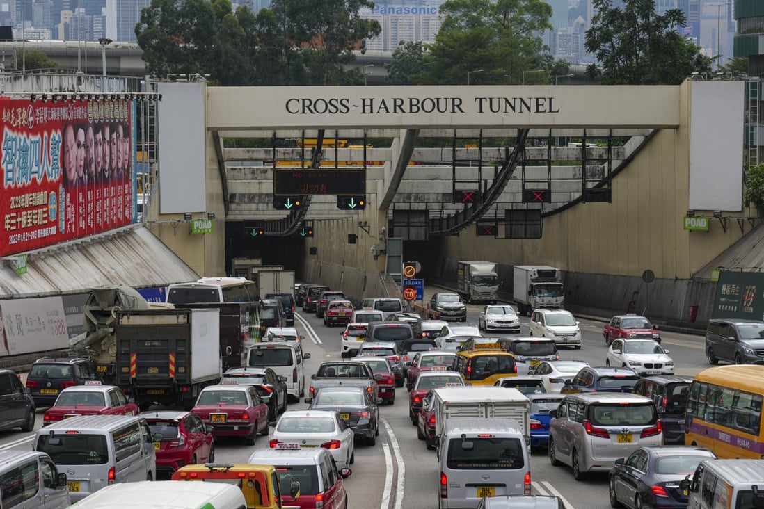 Hong Kong Authorities Propose Raising Tolls For Cross Harbour Tunnel