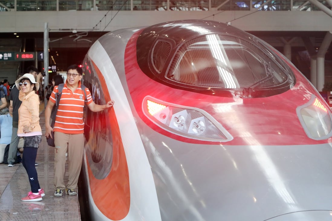 Hong Kong to send ‘thousands of officers’ to checkpoints along mainland ...