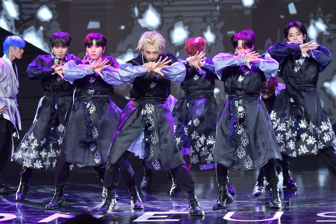 K-pop group Oneus’ commitment to weaving Korean traditional culture ...