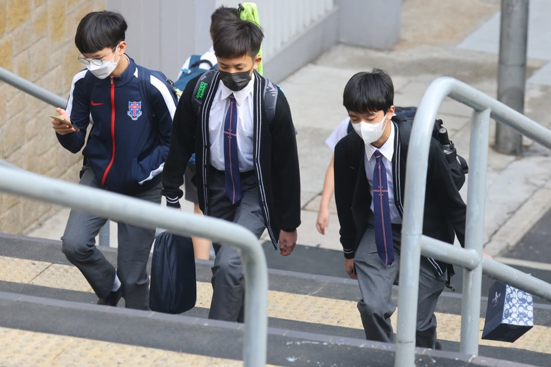 Hong Kong students will be able to go on 1-day trips to mainland China ...