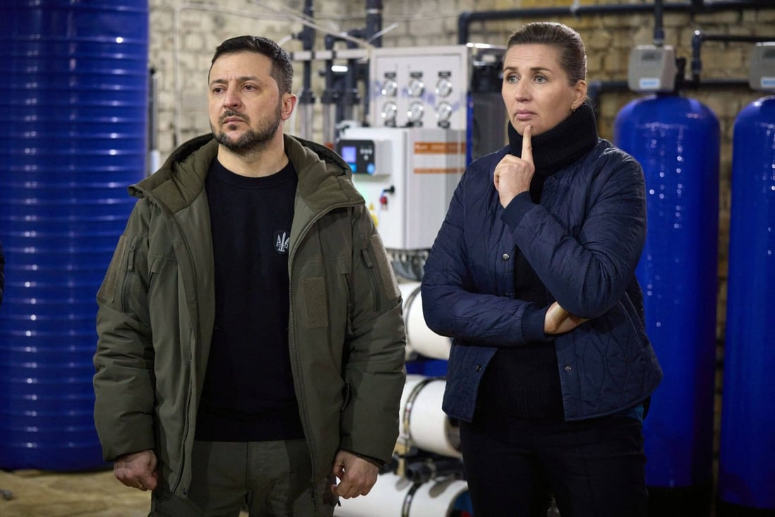 Zelensky visits southern Ukraine with Danish prime minister Frederiksen ...