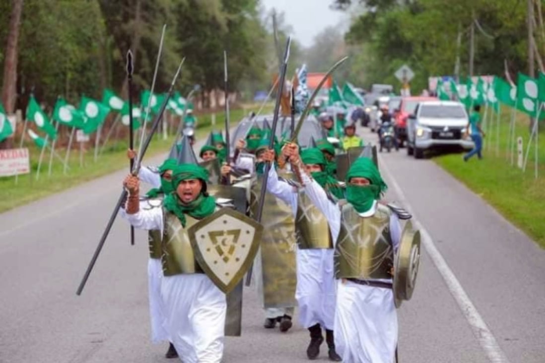 Malaysia’s ‘armed’ Islamist parade deepens fears of growing ...