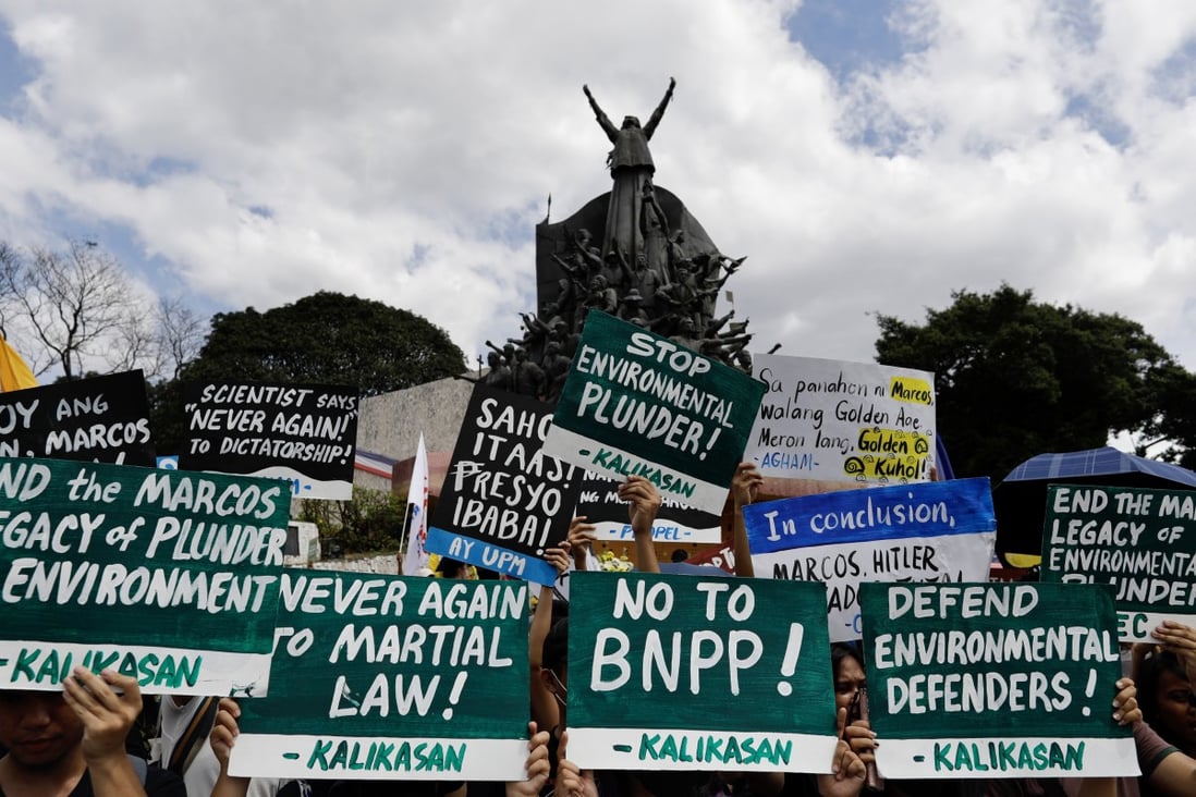 Philippine protesters celebrate ‘People Power’ ousting of former ...