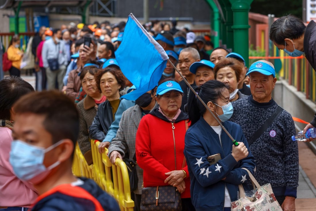 2 Hong Kong restaurants vow to hire security guards in response to ...