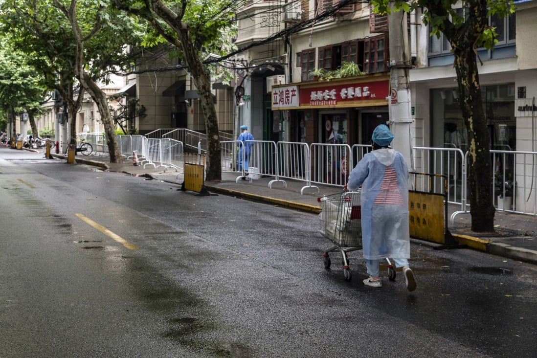 China population: Shanghai’s populace falls again as migrant workers ...