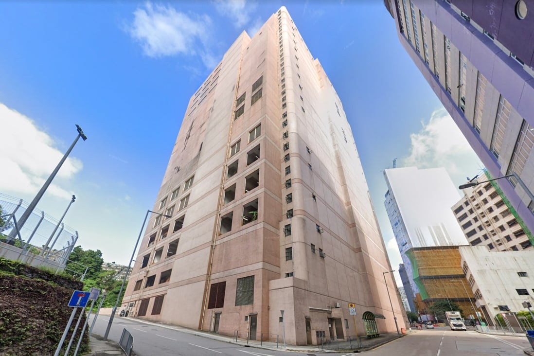 Falling concrete from warehouse injures 2 pedestrians in Hong Kong ...