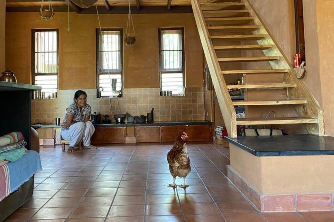 Why are some urban Indians choosing to live in homes made out of mud ...