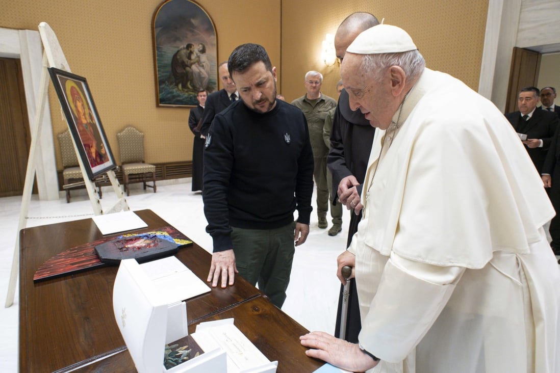 Volodymyr Zelensky Discusses Ukraine War With Pope Francis At The
