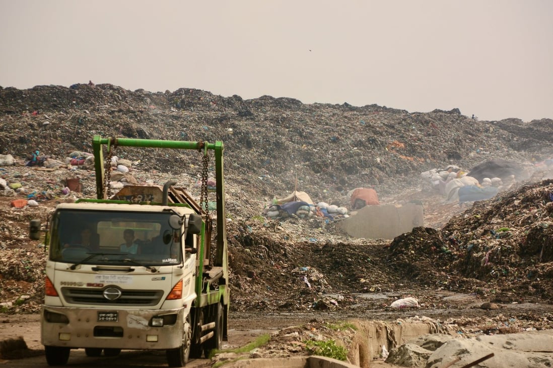 Bangladesh’s fast-growing capital is overflowing with garbage. Can it ...