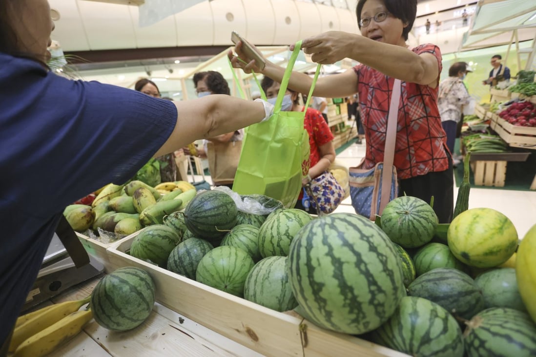 Hong Kong economy driven by local spending as exports remain weak ...