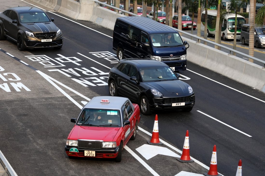 Complaints against Hong Kong’s taxi drivers hit record 11,000 in 2018 ...
