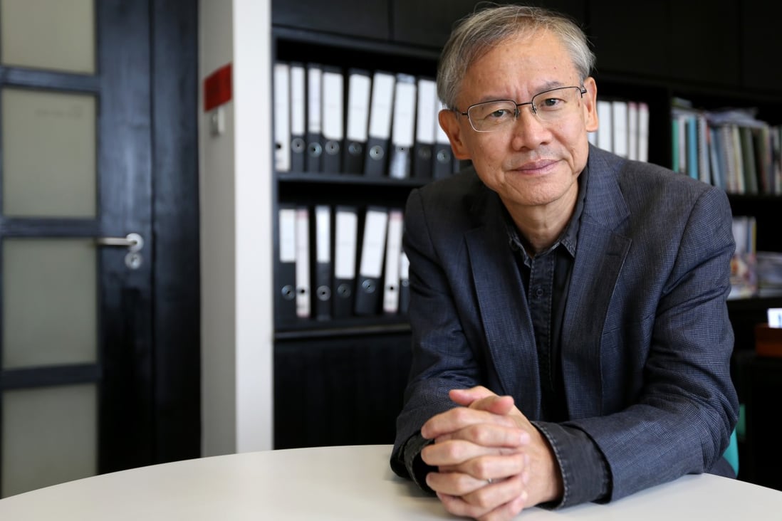Scholars urge University of Hong Kong president to find suitable ...