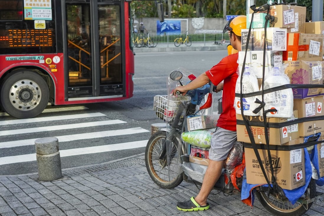 Shenzhen police introduce new crackdown on delivery drivers amid surge ...