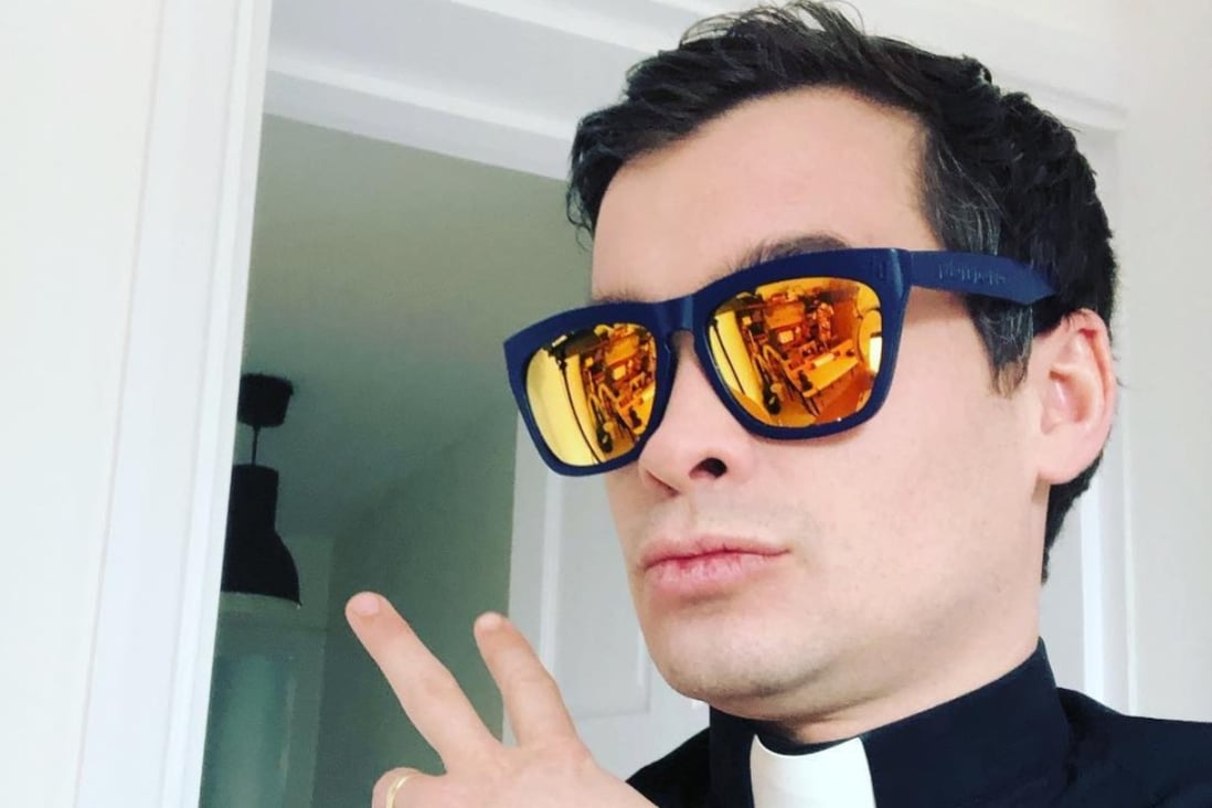 Meet YouTube sensation Rev Chris Lee, the British priest who became a ...