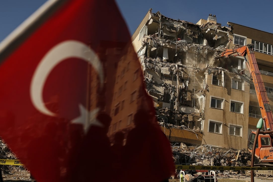 Death Toll In Aegean Sea Earthquake Rises To 116 As Rescuers Finish