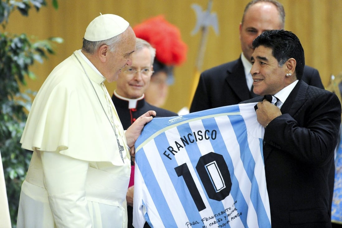 Pope Francis reminisces about playing football with childhood friends ...