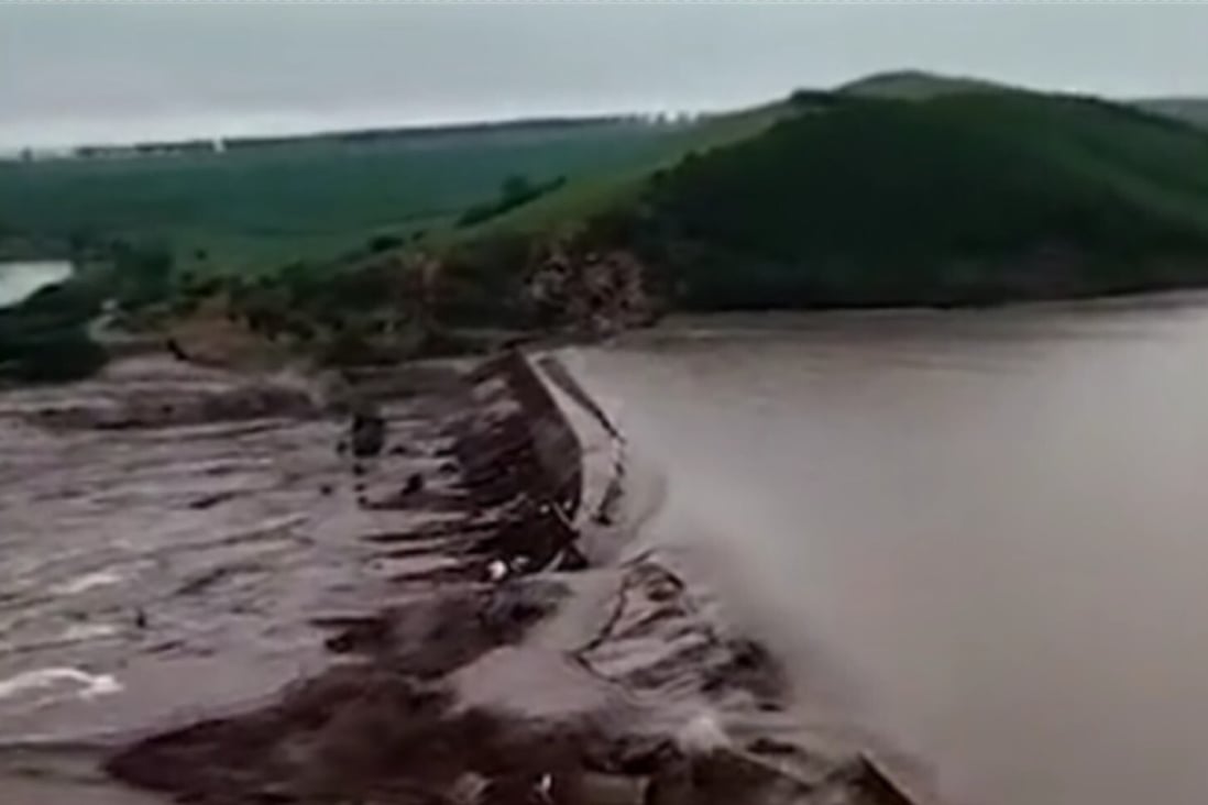 Two dams collapse in Inner Mongolia, flooding farmland | South China ...