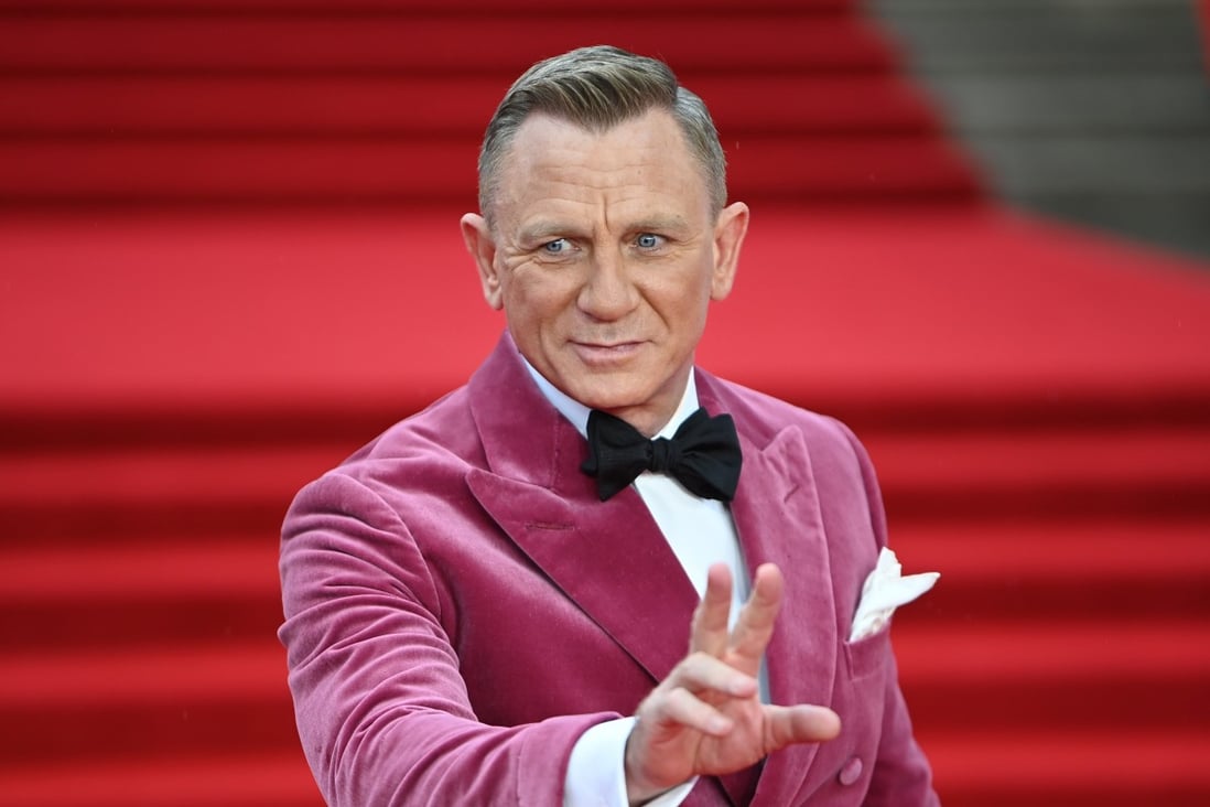 James Bond actor Daniel Craig to be honoured with Hollywood Walk of ...