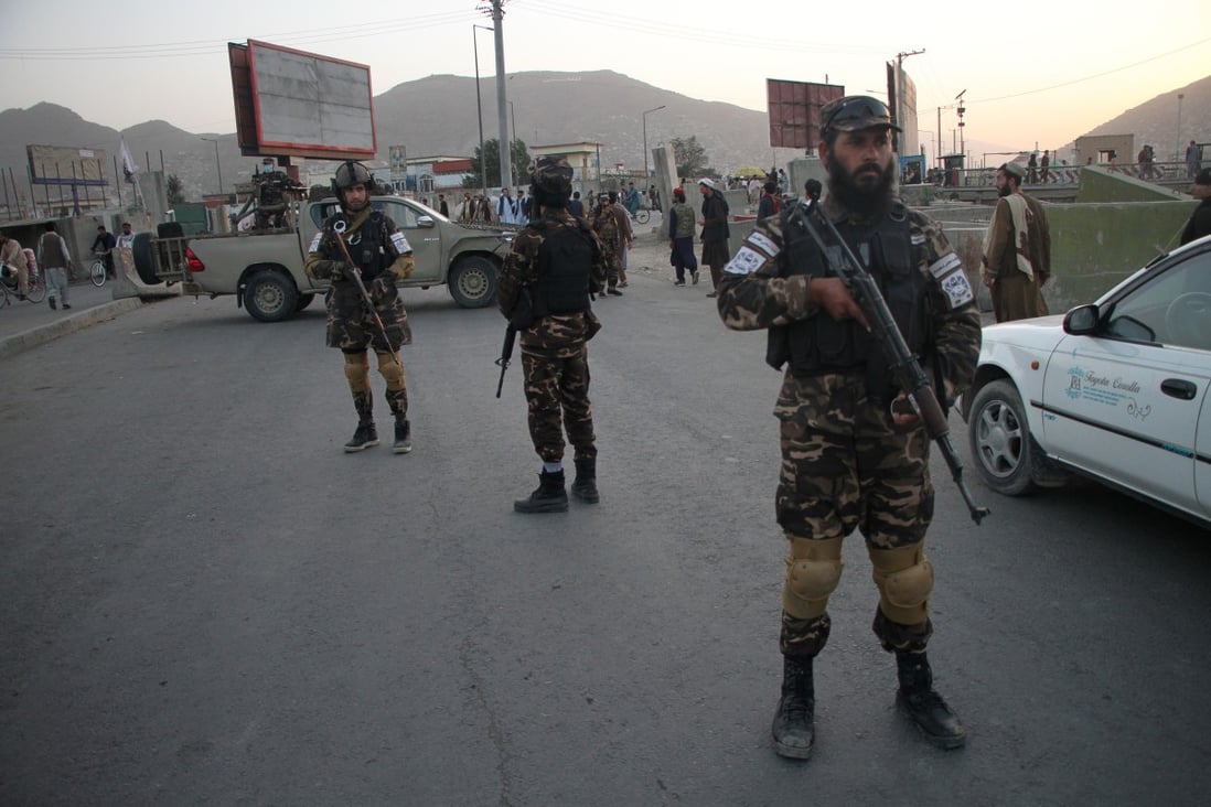 Taliban forces ‘destroy’ Isis hideout after Kabul mosque bombing ...