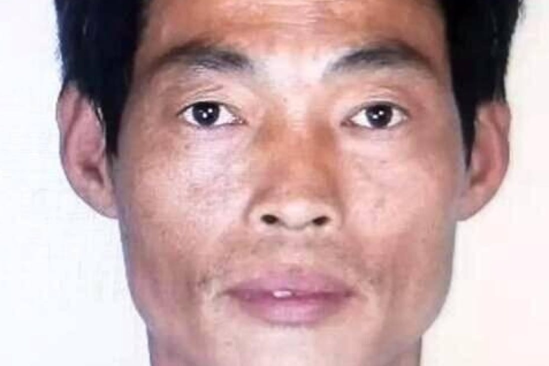 Man At Centre Of China Reward Controversy Kills Himself In Police Stand