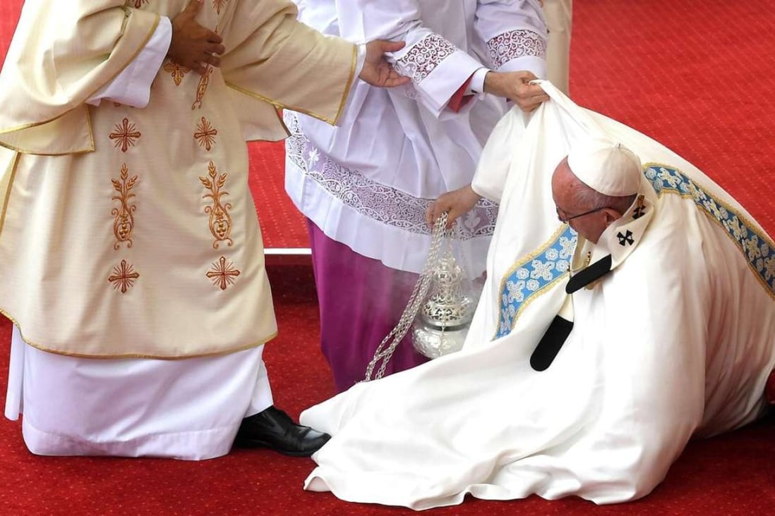 Pope Francis stumbles on step at altar of Polish shrine. | South China ...