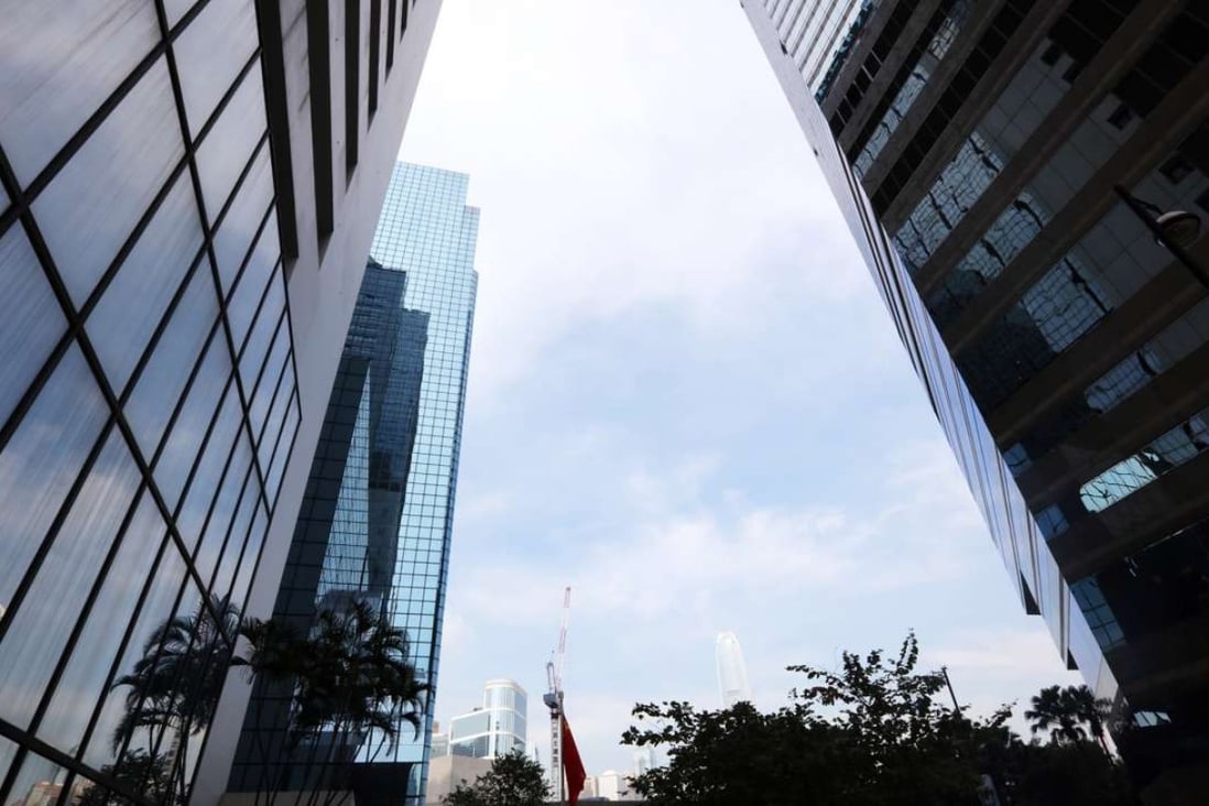 Typhoon Haima takes direct aim at Hong Kong; Signal No 8 raised over ...