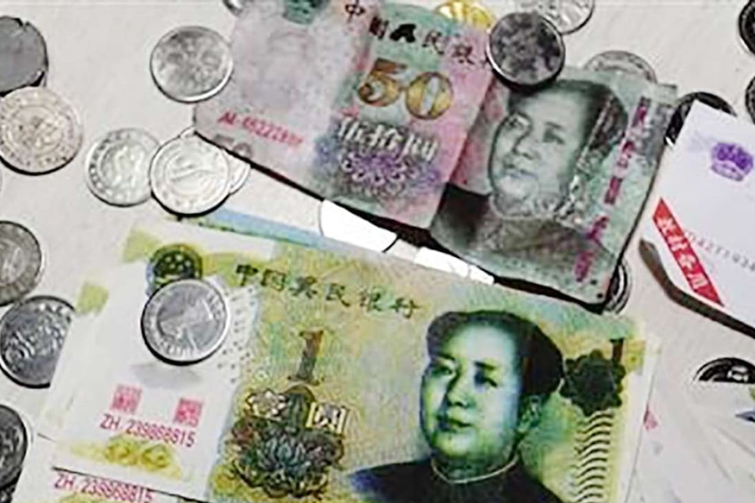 Unfair fares: million yuan in fake coins paid to bus firm in China ...