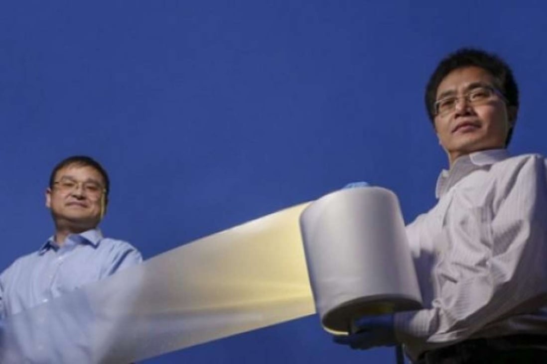 Scientists invent thin glass-hybrid material that acts as air ...