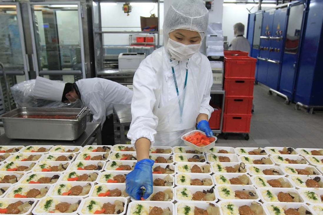 Cathay Pacific rethinks in-flight meals with on-demand catering trial ...